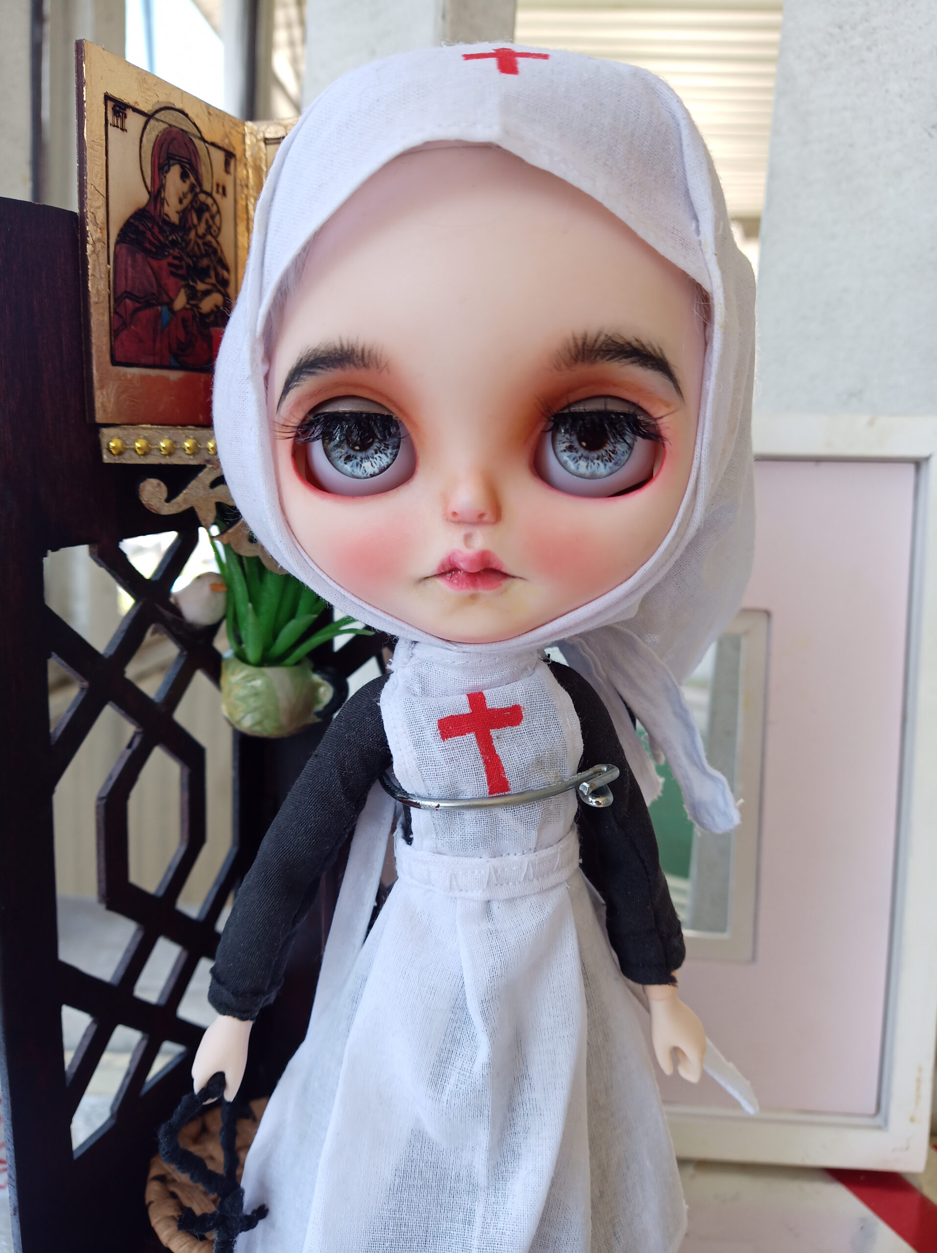 OOAK Custom Blythe Doll: Nun w/Prayer Corner (Wooden Stand Diorama ...